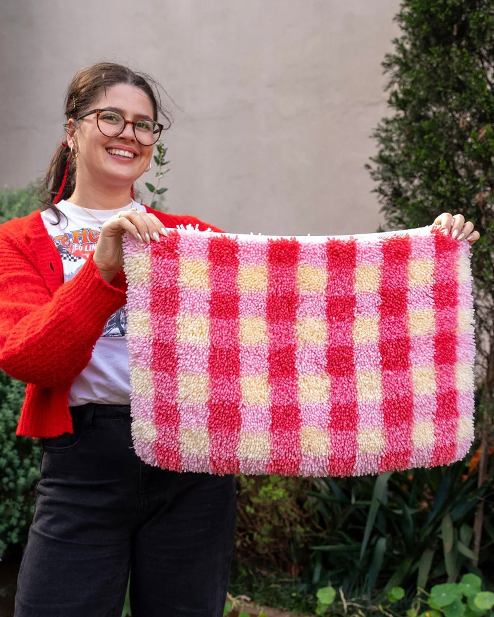 Facebook Pinterest Twitter